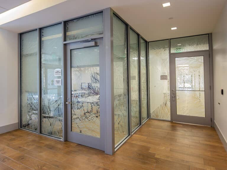 190/350/500 Standard Entrances - Kawneer Canada