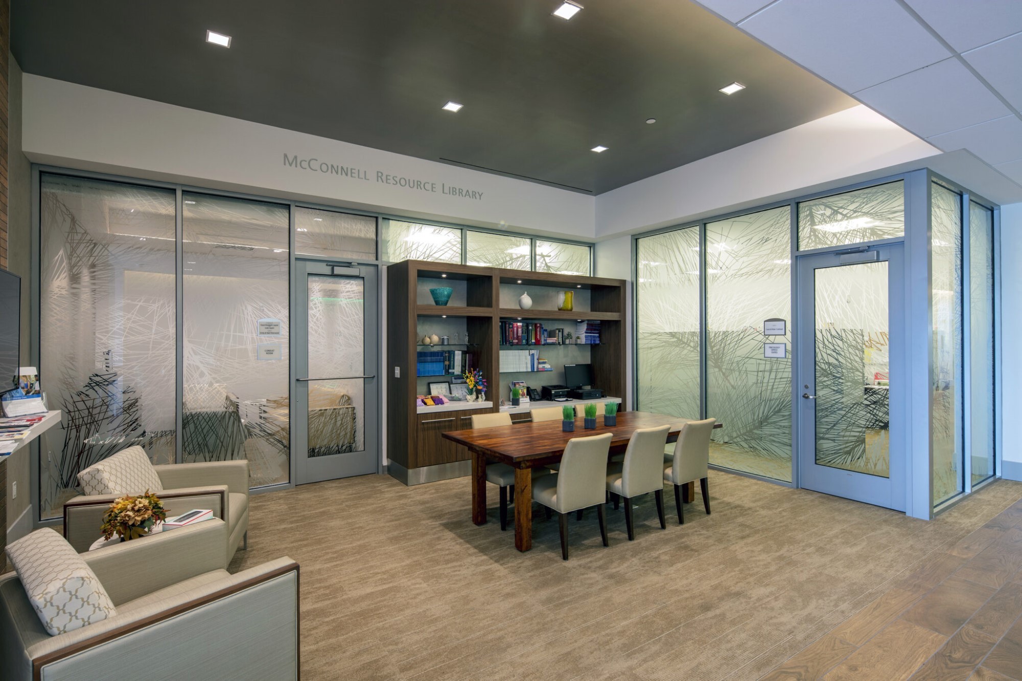 Trifab® VersaGlaze® 450 Framing System 1-3/4" sightline - Kawneer Canada