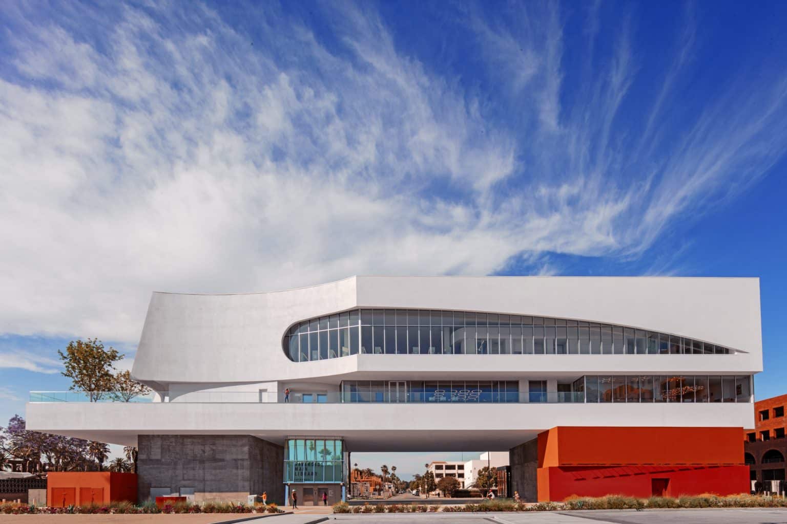 Riverside Main Library - Kawneer Canada